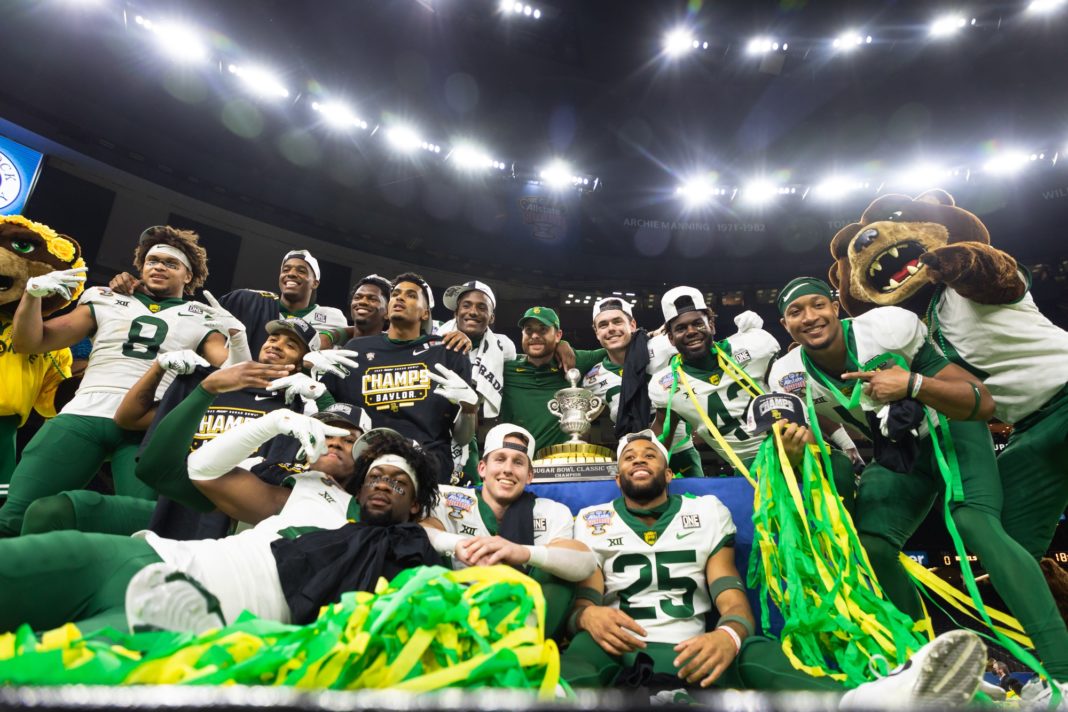 Bears propel selfless attitude on national stage - The Baylor Lariat