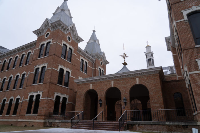 Free Falling Ice Over Campus | The Baylor Lariat