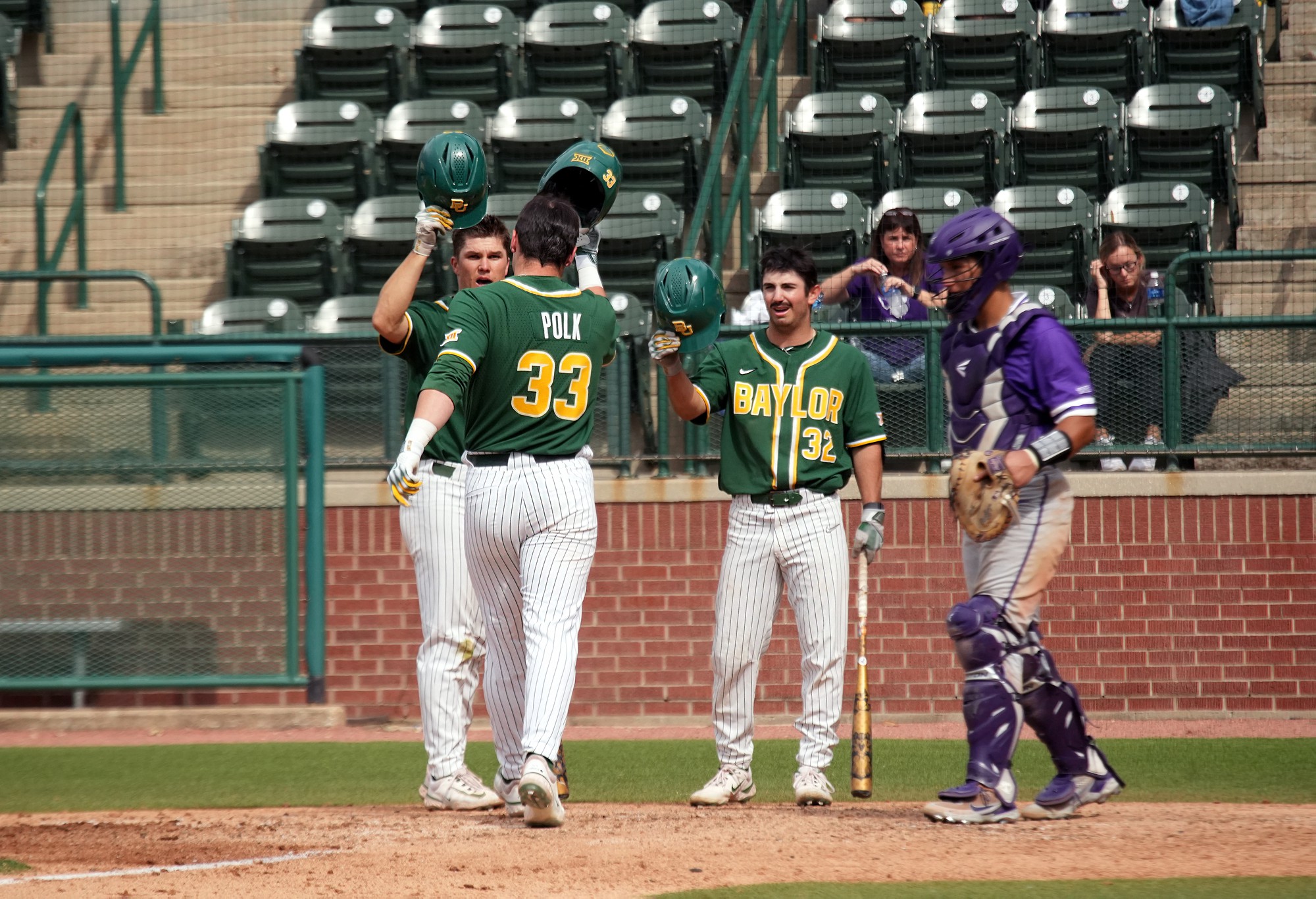 Baylor baseball drops midweek Tarleton matchup, 6-2 - The Baylor Lariat