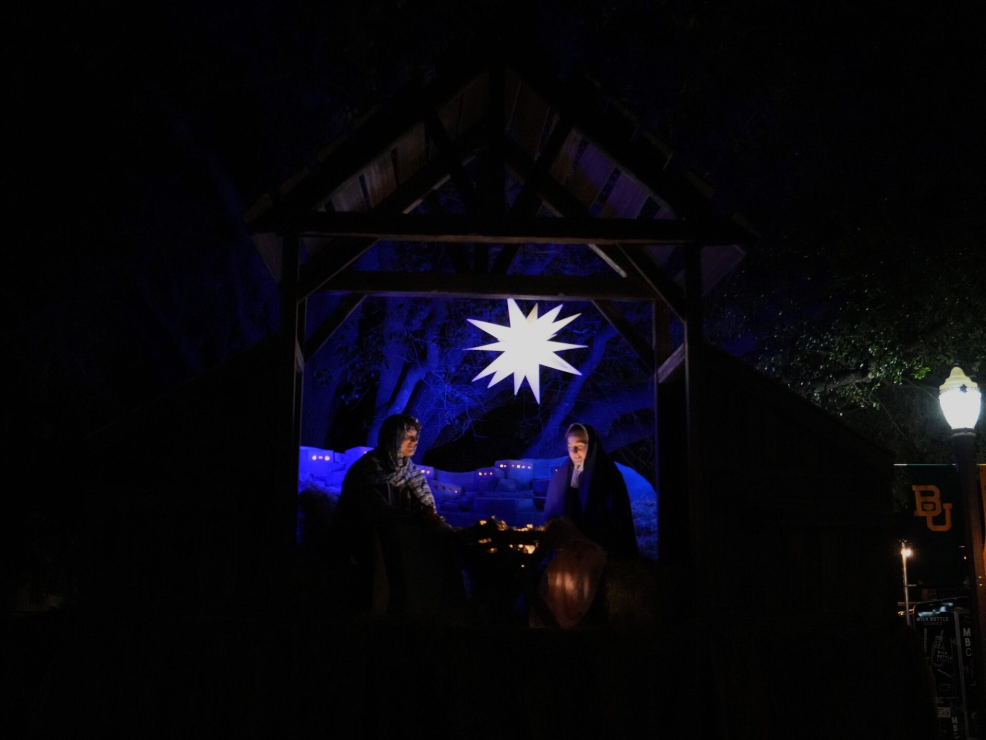 Live Nativity scene brings life to Christmas on 5th celebration - The ...