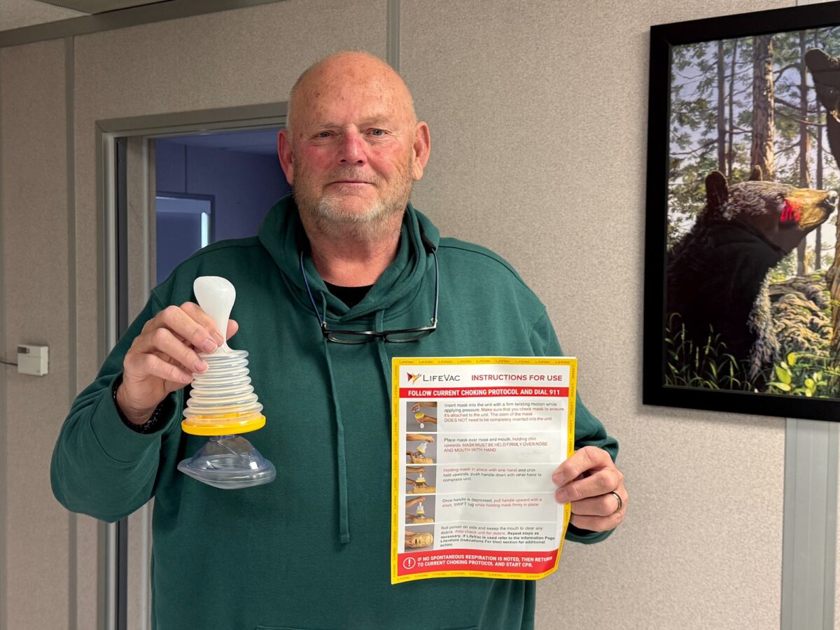 Anti-choking device becomes prominent around campus - The Baylor Lariat