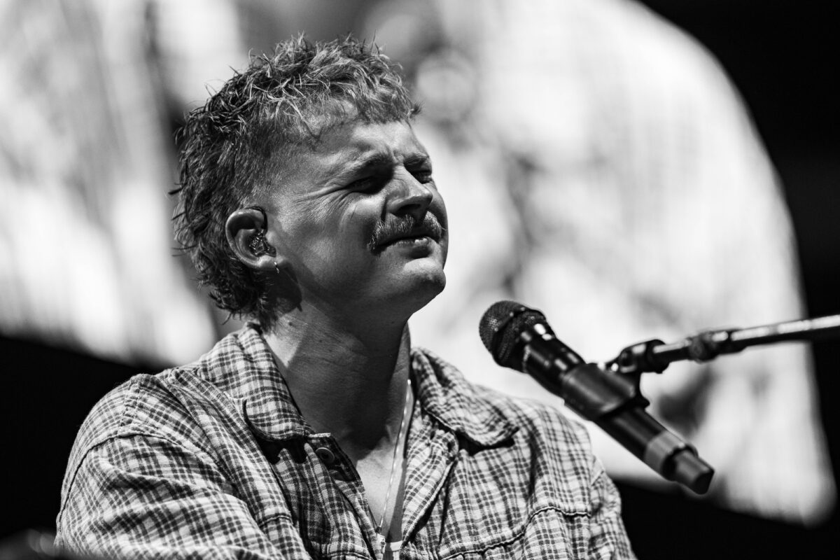 Forrest Frank performs at Foster Pavilion - The Baylor Lariat