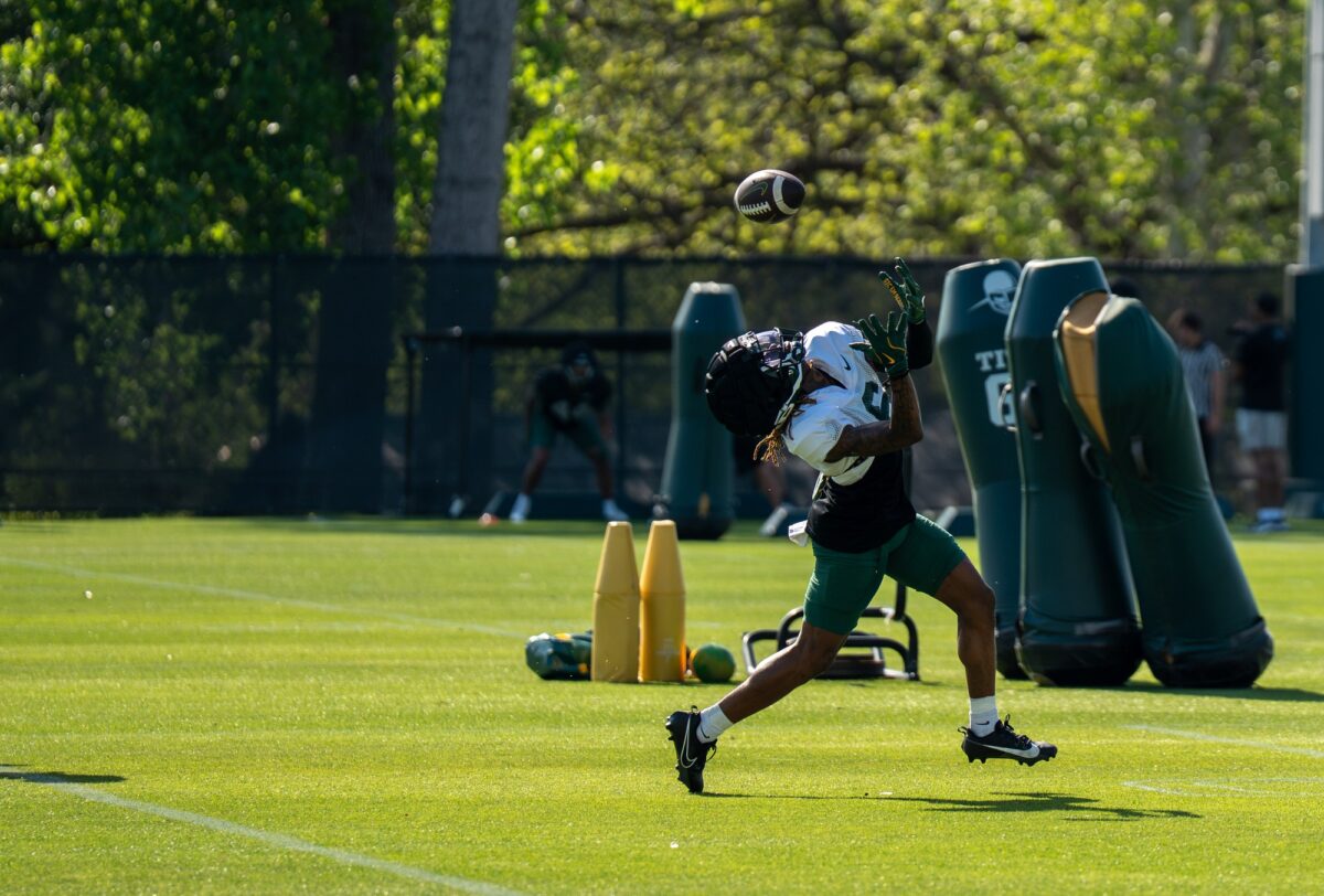 ‘Wide Receiver U’: Maturity, youth balance high pass-catching ...