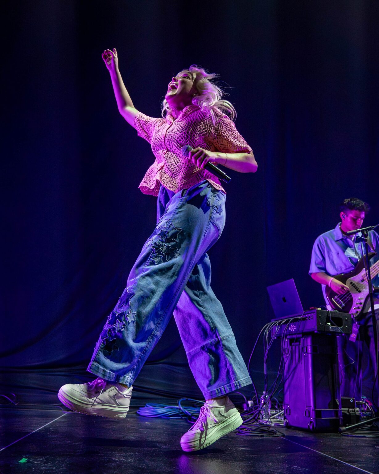 Forrest Frank performs at Foster Pavilion - The Baylor Lariat