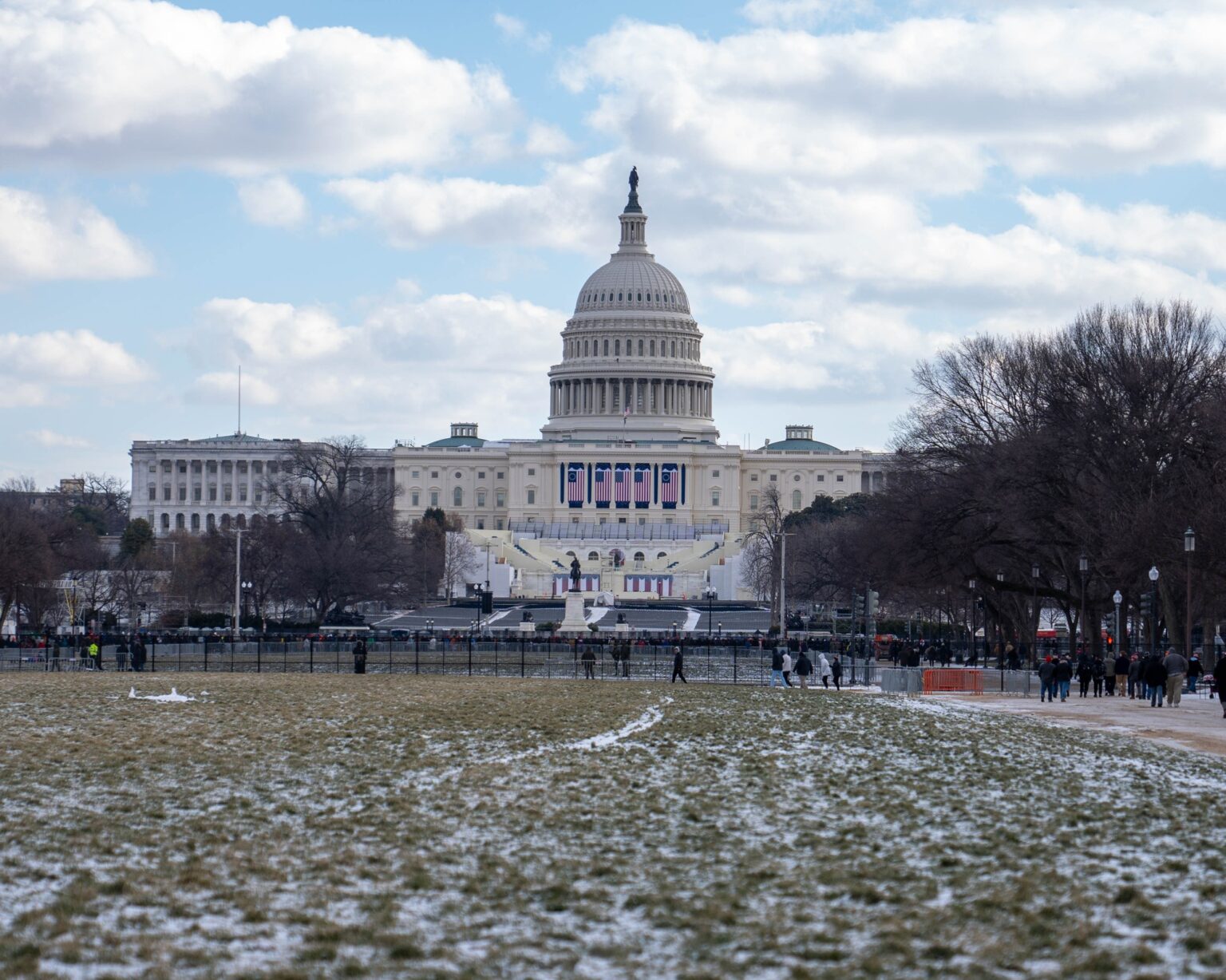 Parents have significant influence on students’ political views ...