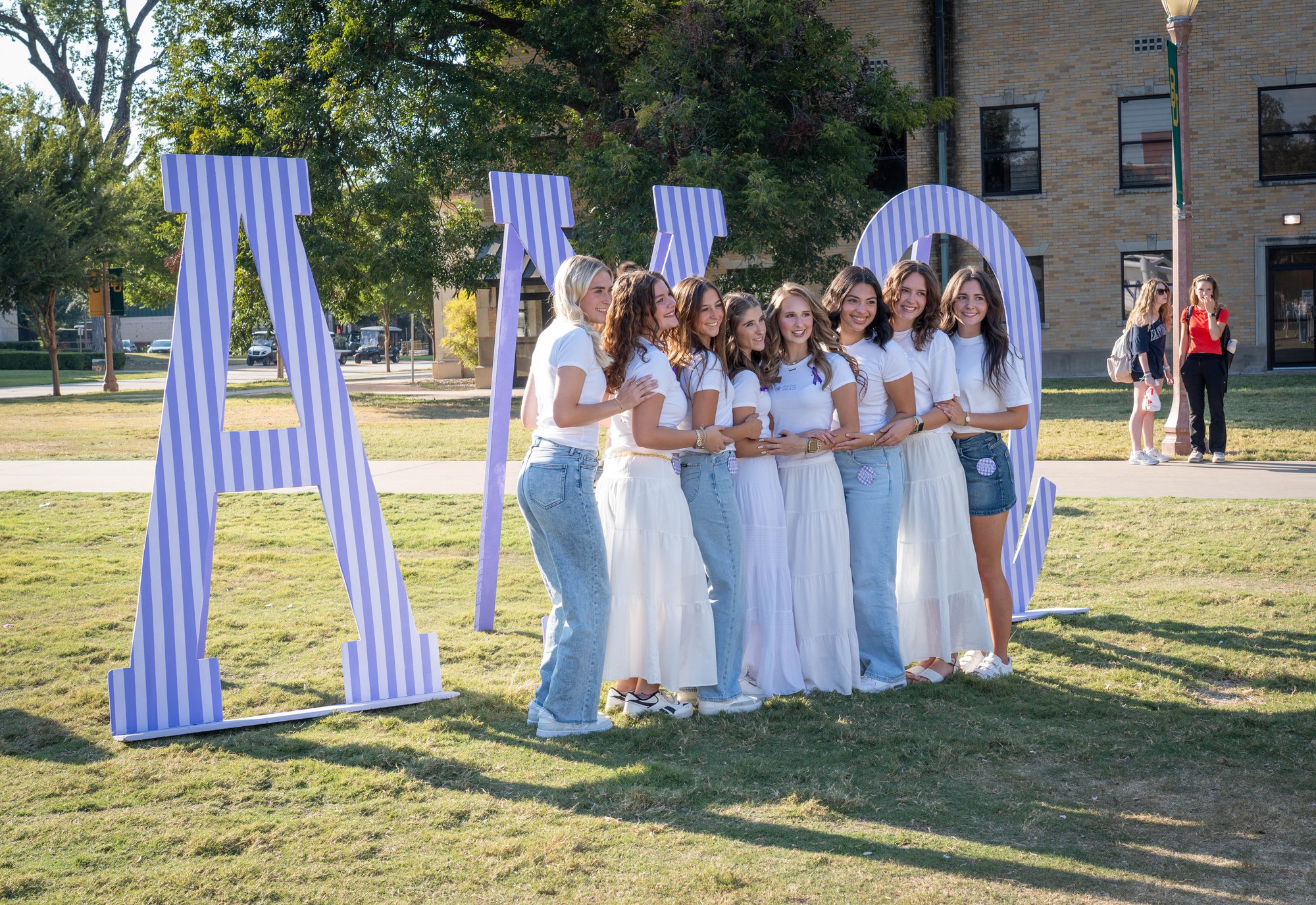 Alpha Chi Omega, Sigma Chi host annual block party against domestic ...