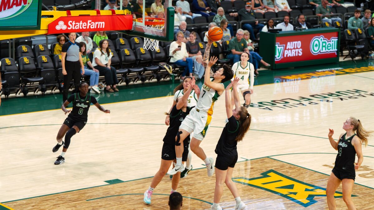 No. 7 Baylor escapes Davidson by a hair in OT thriller - The Baylor Lariat