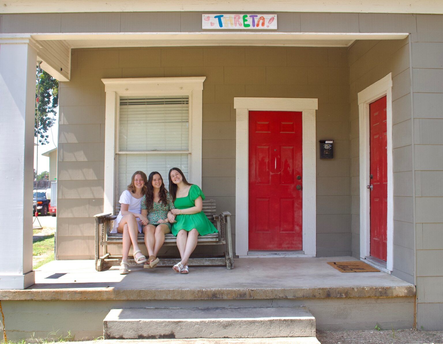 Greek life passes down more than just letters - The Baylor Lariat