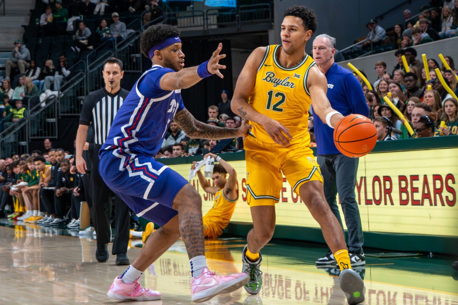 Bears fall to 1-7 in conference following underwhelming performance at ...